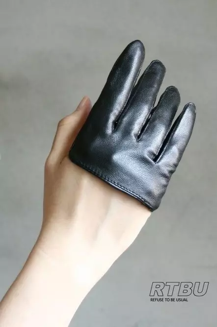 Four finger gloves store